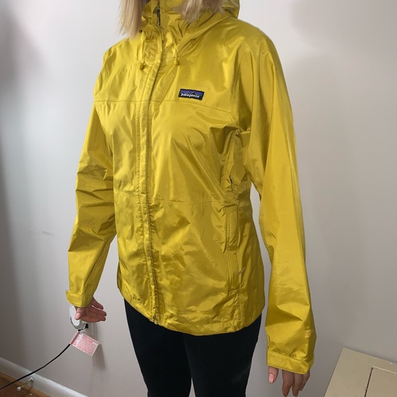 Patagonia | Jackets & Coats | Patagonia Rain Jacket | Poshmark
